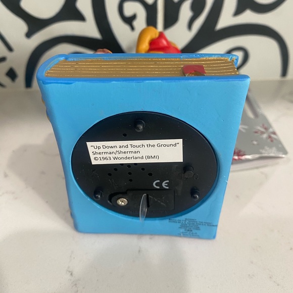 Disney | Holiday | Disney Winnie The Pooh Magic Sketchbook Ornament ...